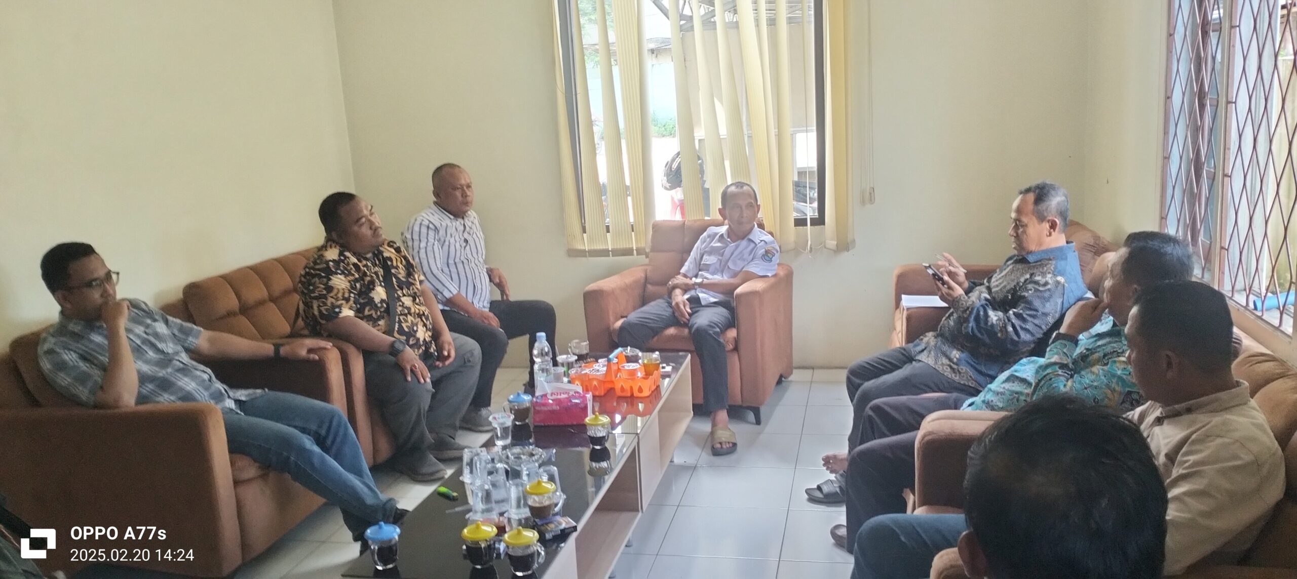 KADES SUKAHARJA KLARIFIKASI TERKAIT PEMBERITAAN DARI BEBERAPA MEDIA ONLINE, ATAS KEPEMILIKAN 13 ...